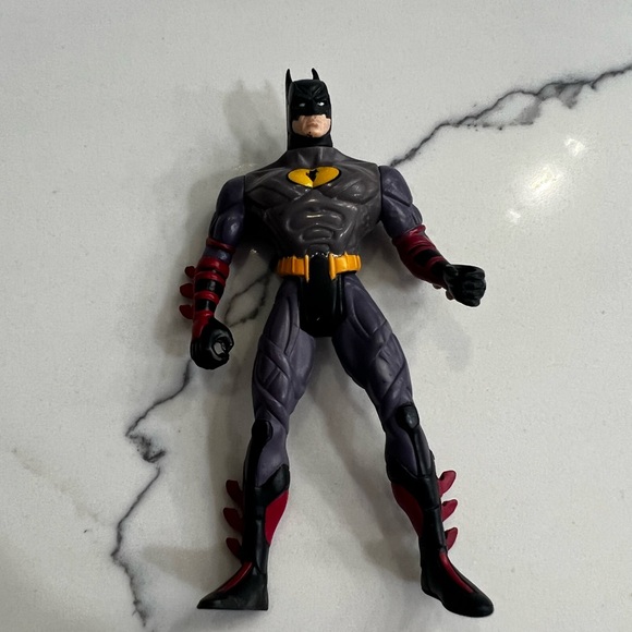DC Comics | Toys | Batman Forever Deluxe Attack Wing Batman Figure ...